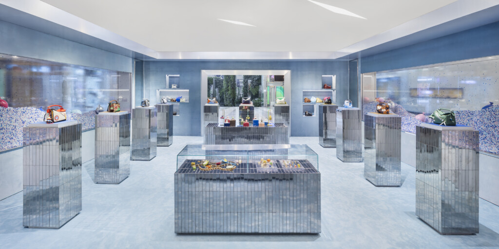 LOEWE Pop Up Store Siam Paragon - W Workspace